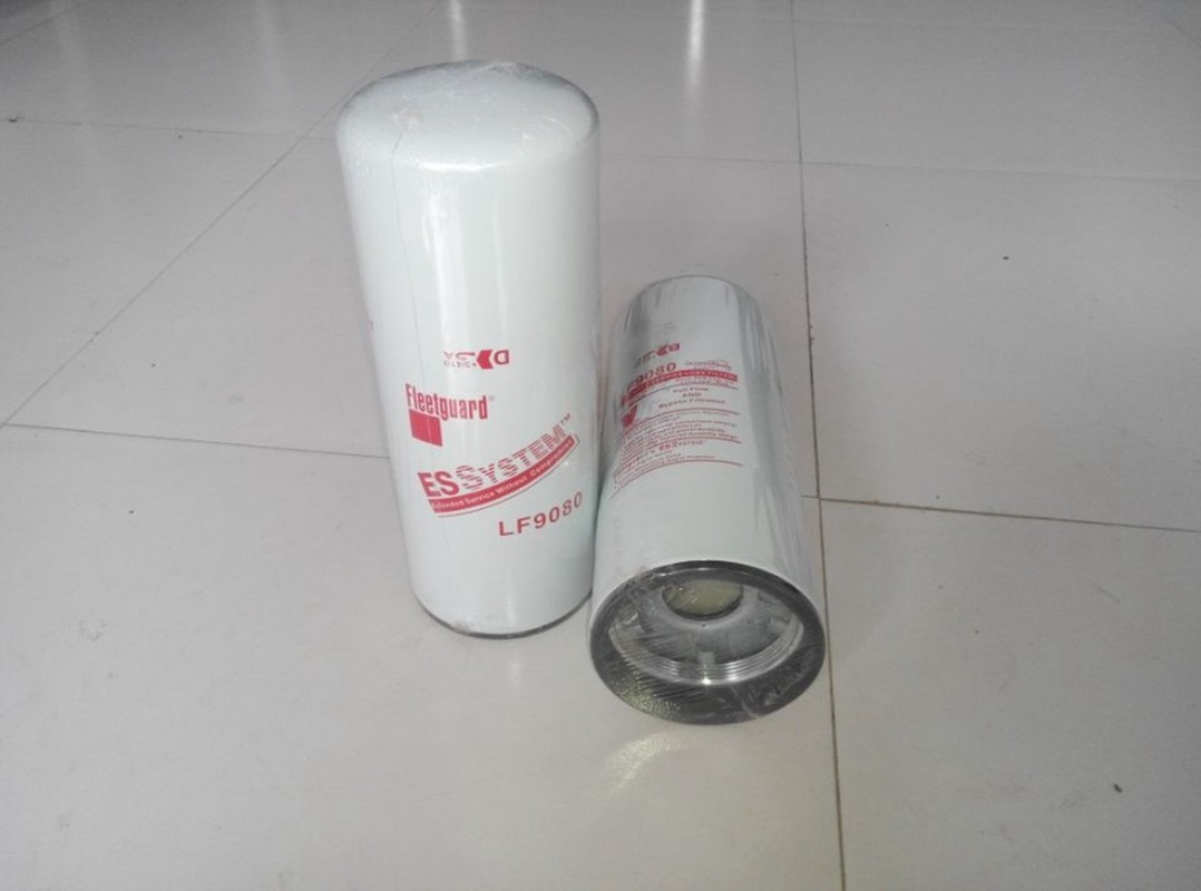 LF9080 Fleetguard Excavator Oil Filter 4331005 2882674 B222100000595